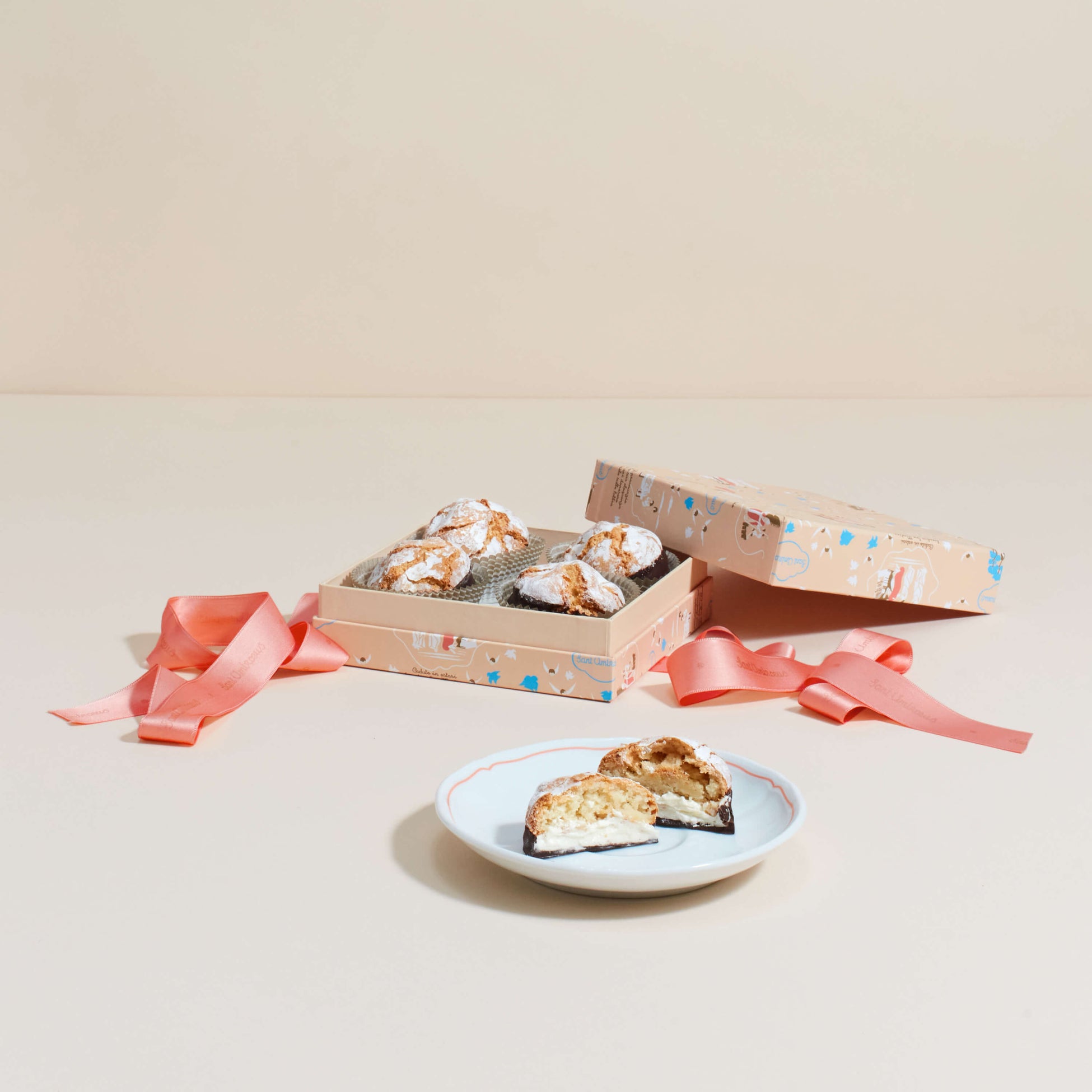 Sant Ambroeus Amaretti Cookie Box